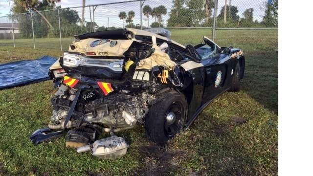 Florida Highway Patrol trooper trapped, injured in I-4 crash